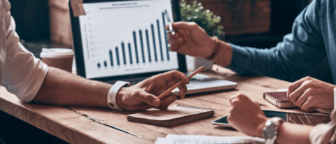 27+ Financial Advisor Statistics to Know in 2025 - CircleBlack